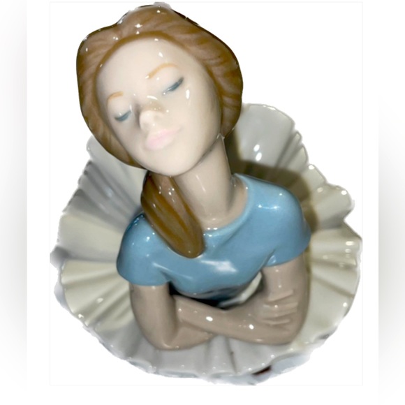 Lladro | Accents | Lladro Figurine Of Ballerina Heather 359 By Juan ...